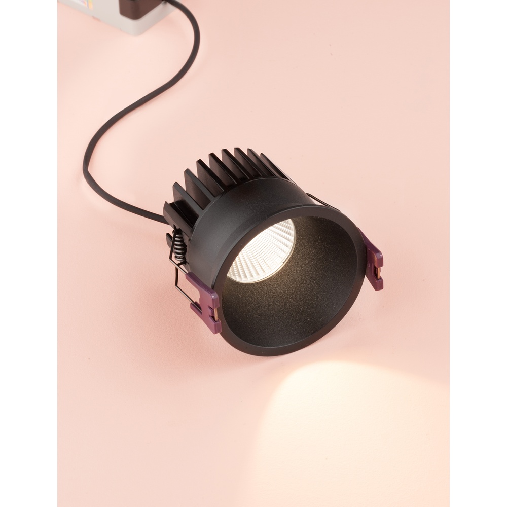 Black recessed spotlight Blade Ø 7.8cm van Lyora kopen | LampenTotaal